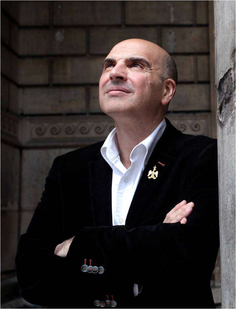 Site officiel de Dimitri Casali | Découvrez l'historien & essayiste